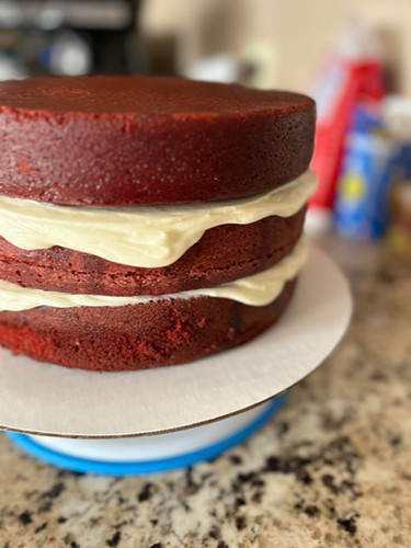 Infamous Red Velvet Cake | berries