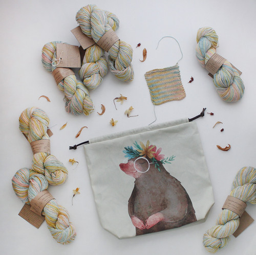 Mole Club | Project Bag & Yarn | thebluerabbithouse