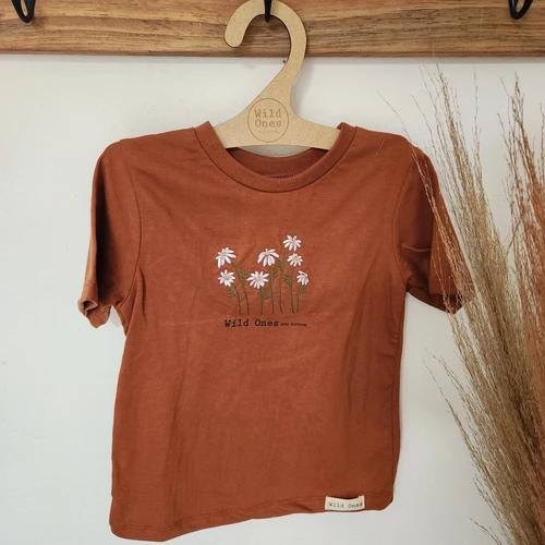 Amber Daisy | Wild Ones