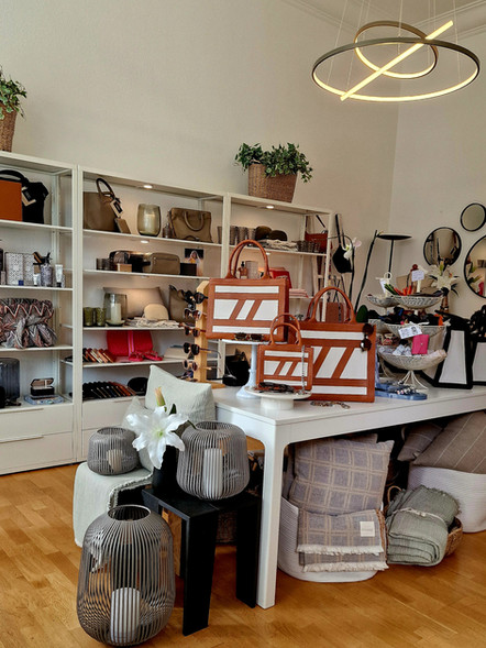 Erstaunlich Mãmax Furniture Store Baden Baden Ebenbild
