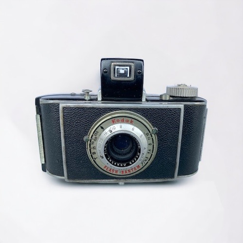 Vintage Kodak Flash Bantam Camera | The Shabby Chicas