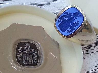Signet rings, custom made & hand-engraved | London