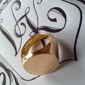 Signet rings hand-engraved | London, Kent