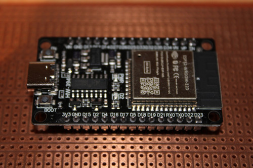 ESP32-WROOM-32 Development Board | Xtals.co.uk