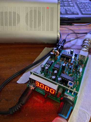 R10 AM Shortwave Receiver Kit | Xtals.co.uk