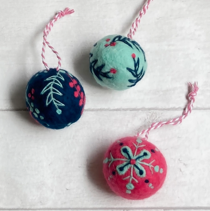 2pm - 3 Needle Felt Ornaments Class | HelloHandmade