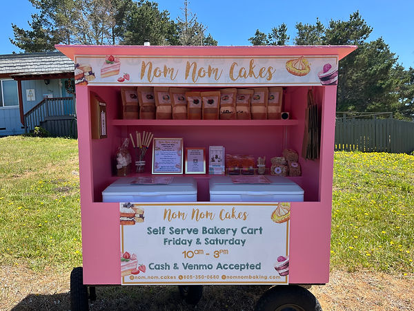 Nom Nom Cakes | Custom cakes in Bodega Bay and Sonoma County, CA