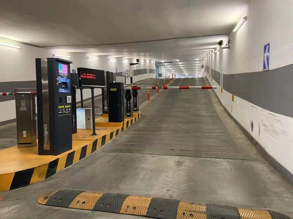 Why hotel staff love smart parking management