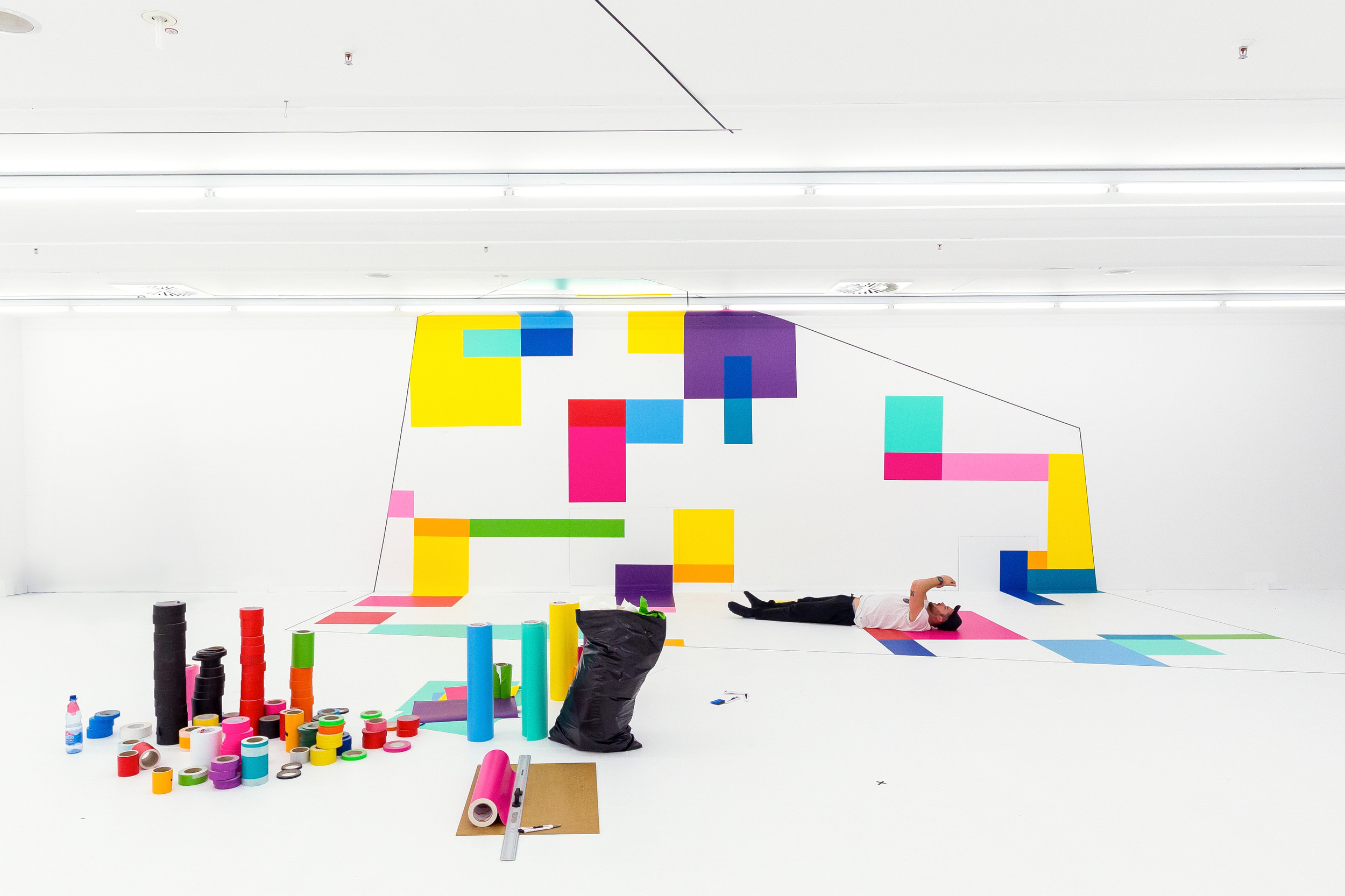 TAPE THAT | Videos of Tape Art in the making