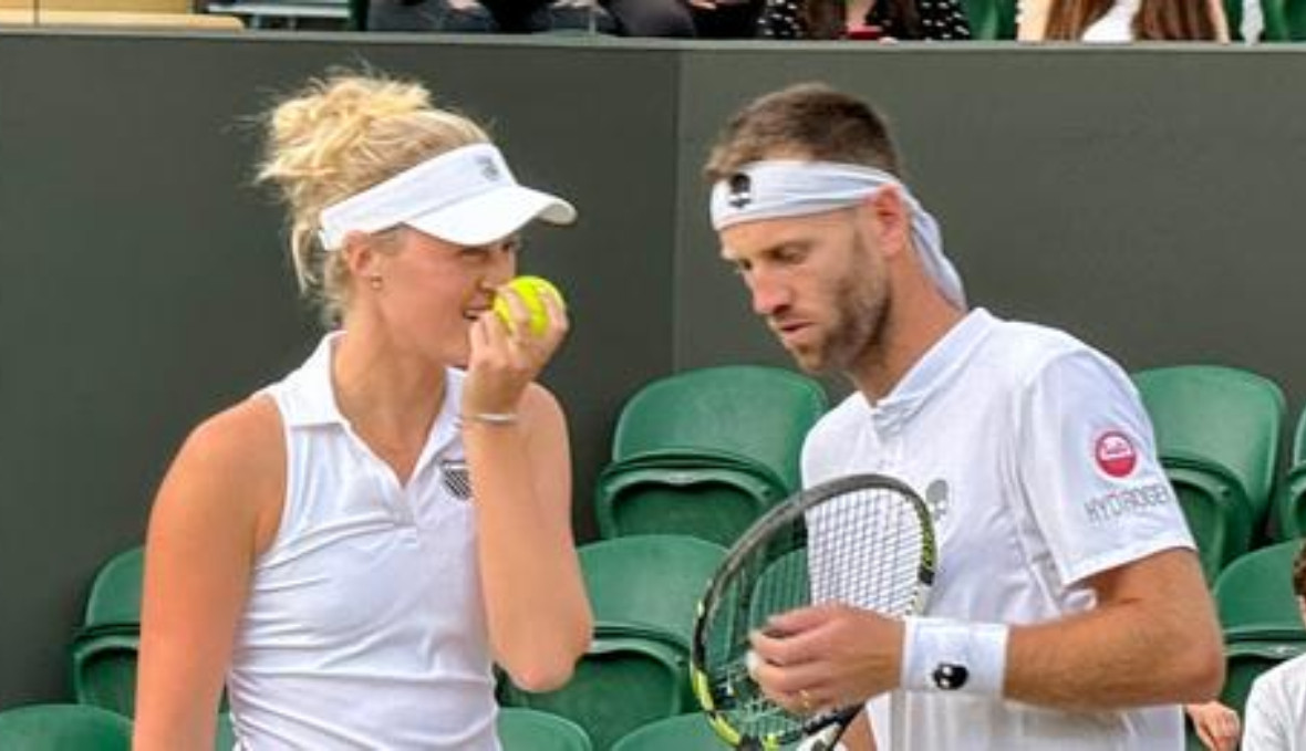 Venus, Routliffe still alive at Wimbledon
