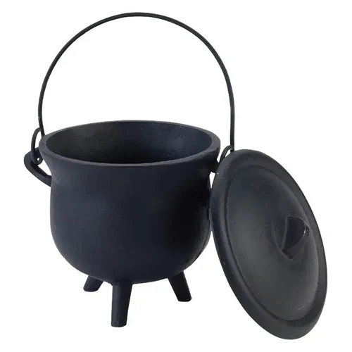 Tall Cast Iron Cauldron with Lid | The Cauldron Black