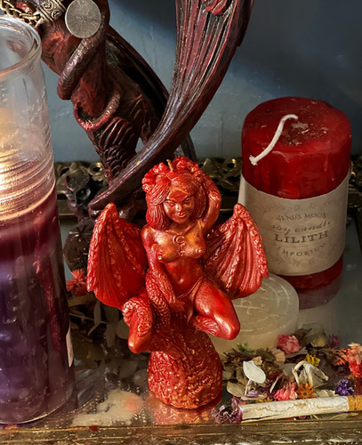 Lilith Figure Candle | The Cauldron Black