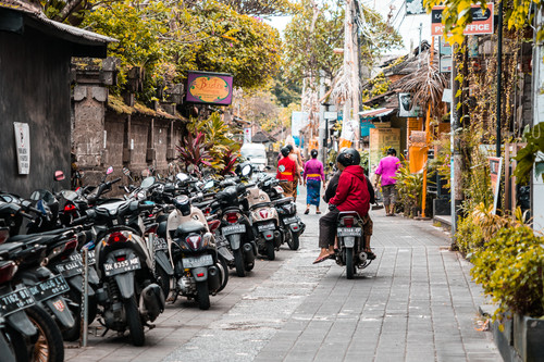 Side Strip | Dom Ryan Photo