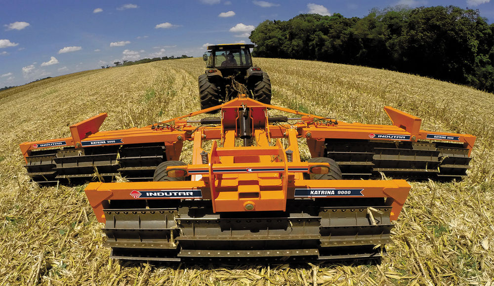 Roller Crimper, A Key Tool for cover crops management