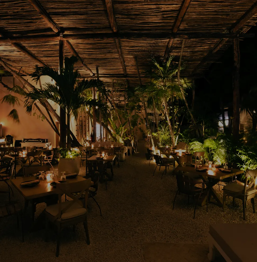 Rosa Negra Restaurante Latinoamericano en Tulum Zona Hotelera | Eternal ...