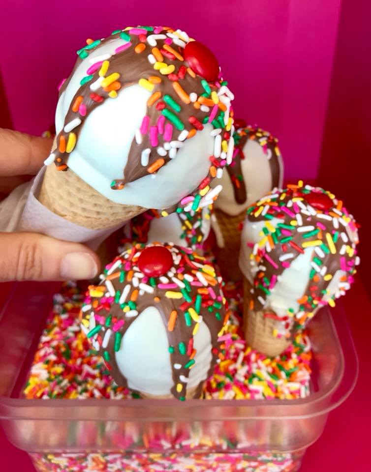 Custom Orders | Yummy Mummy Bakery