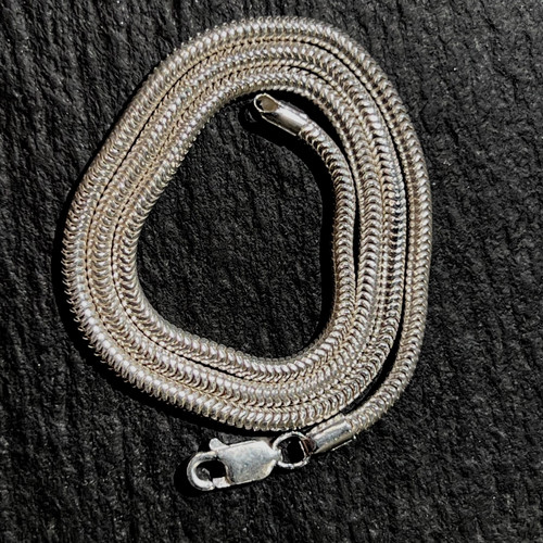 2.5mm Supple Snake Chain 18” | savanesilver