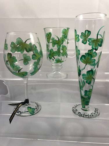 Floating Shamrocks | Class on a Glass