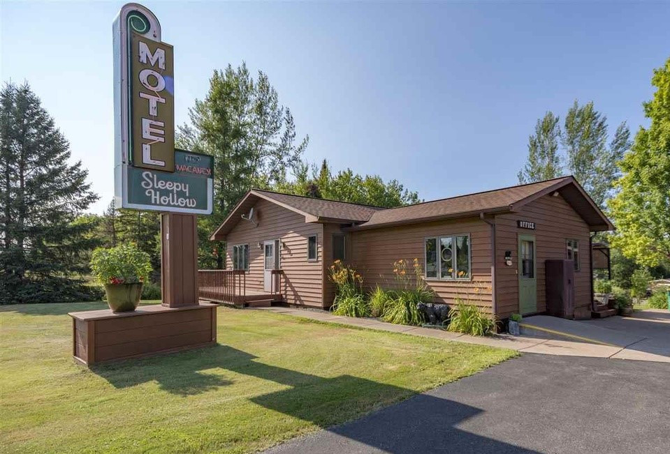 HOME | SLEEPY HOLLOW MOTEL