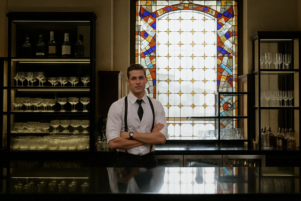 How Your Bar's Staff Shapes Its Identity and Atmosphere