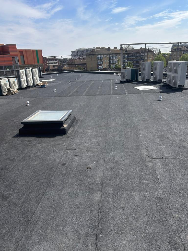 Leaking flat roof | Bell Asphalt
