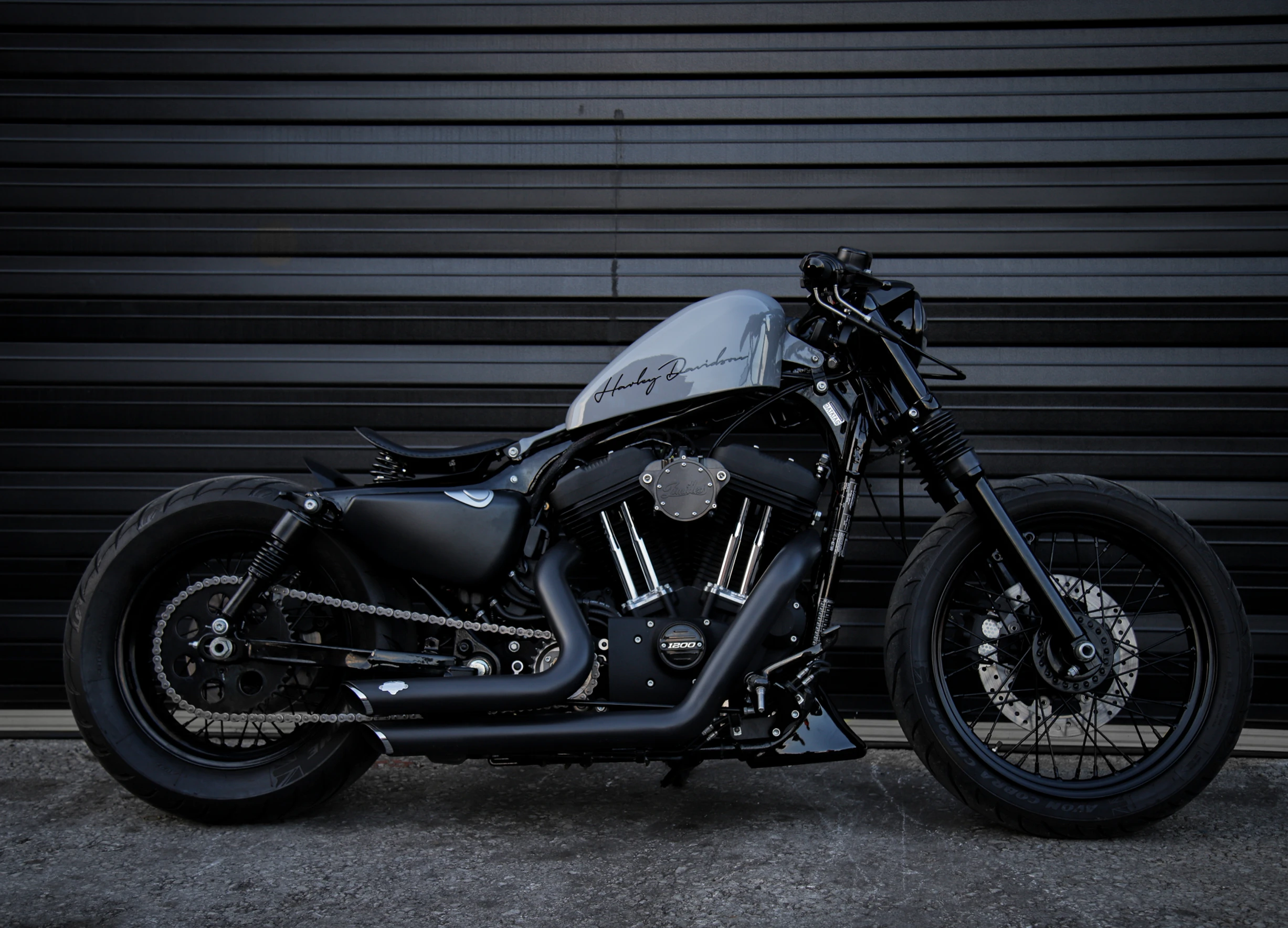 LIMITLESS CUSTOM PAINTED TANK | Limitless Customs