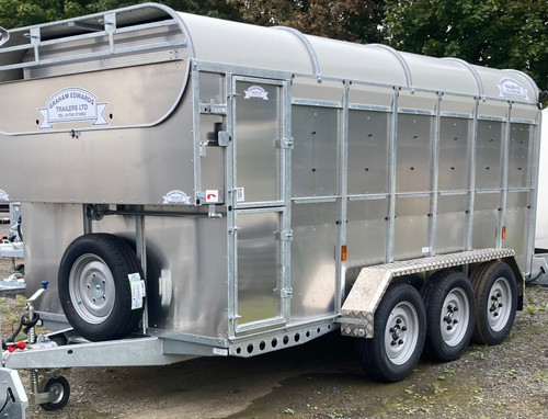 NEW GRAHAM EDWARDS 14ft TRI CATTLE TRAILER with DECKS -SORRY SOLD | Crg ...