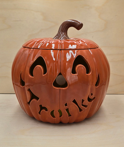 LG Personalized Light-up Ceramic Pumpkin | artsonfireplano