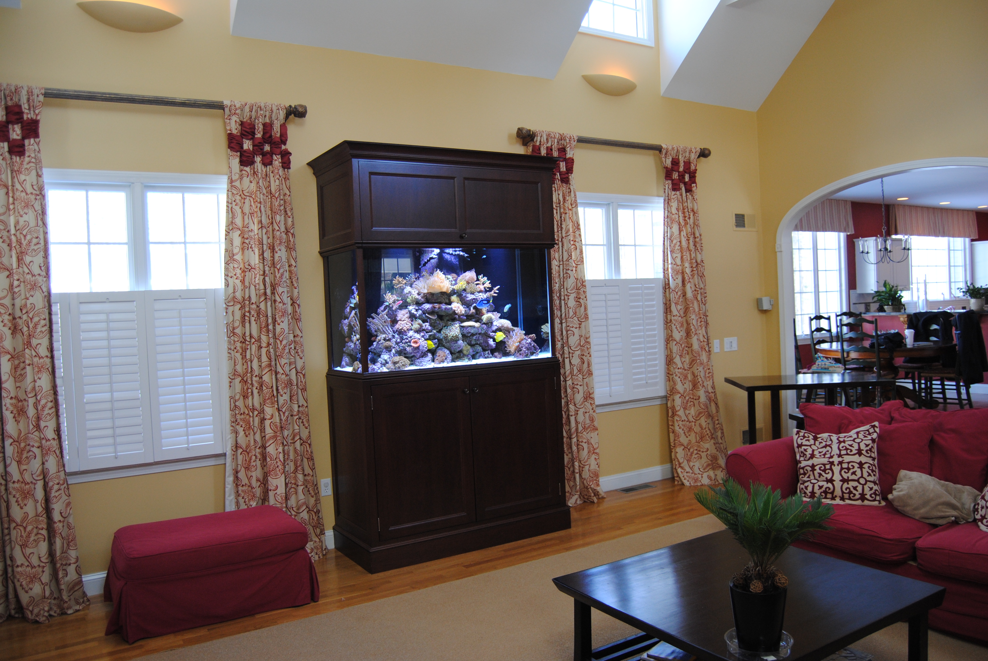 Custom Aquariums | somethingfishyinc_website