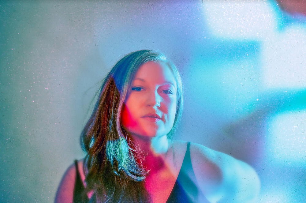 Melody's Miscellaneous: Interview with Lily Taylor