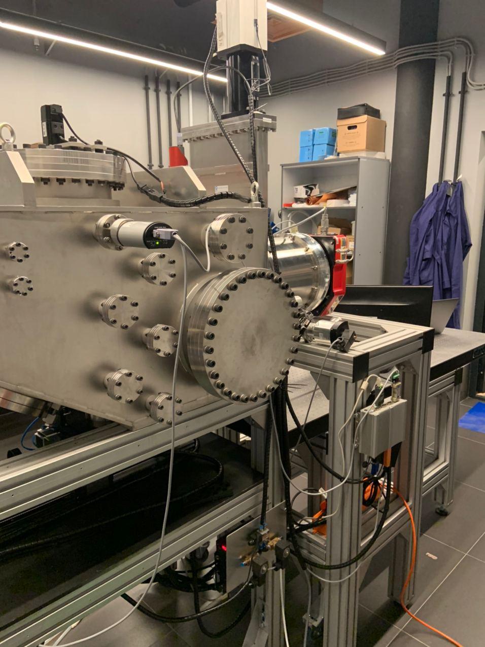 Large-scale PLD setup for special materials | Königssystems