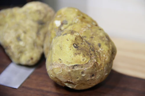 Buy online Fresh Truffles I Truffle Products