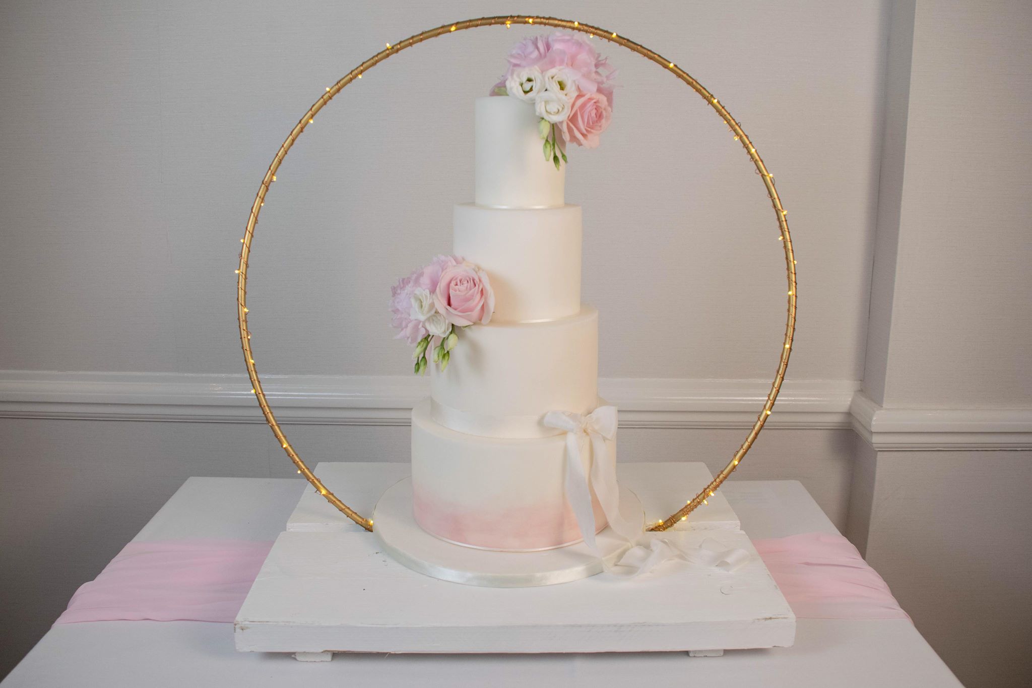 Wedding Cake | Nuneaton | Deliciously Divine Cake Design