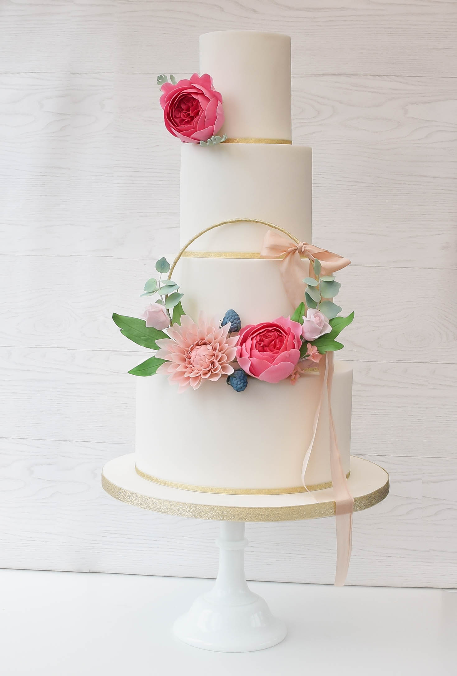 Wedding Cake | Nuneaton | Deliciously Divine Cake Design