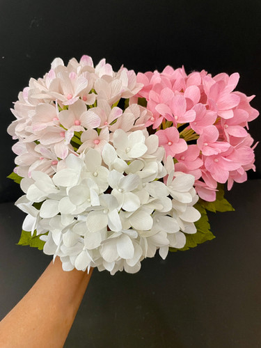 Hydrangeas from crepe paper | The Paper Bloom