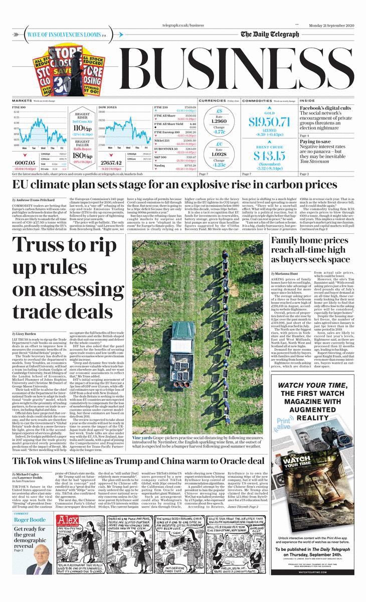 Lizzy Burden | Journalist & Model