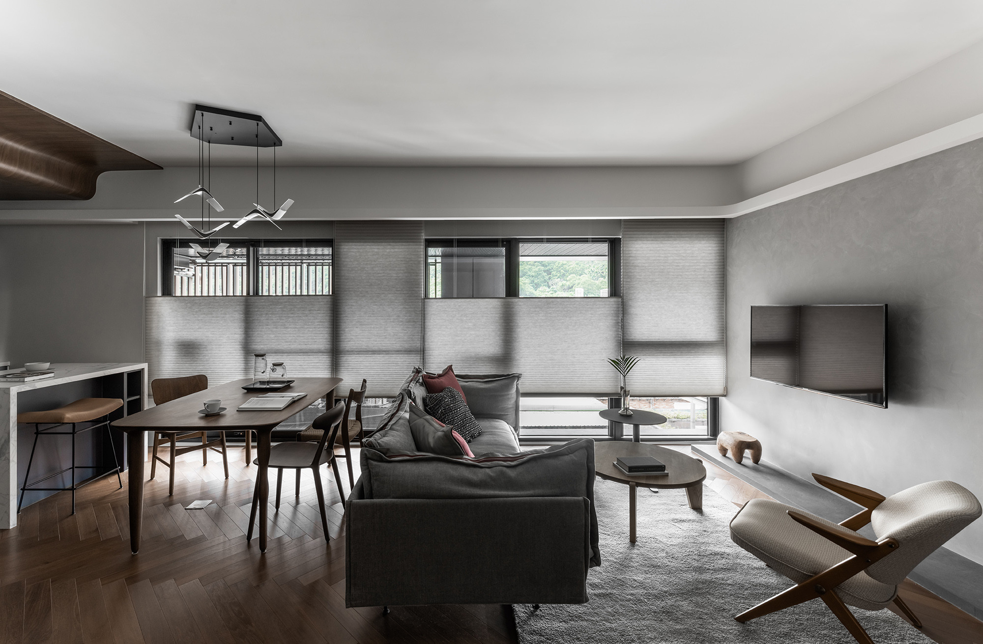 Living in Tranquil Seclusion - Golden Arch Design Award Winner 2022