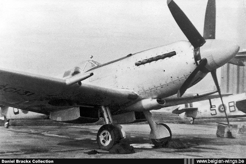 Supermarine Spitfire FR.14