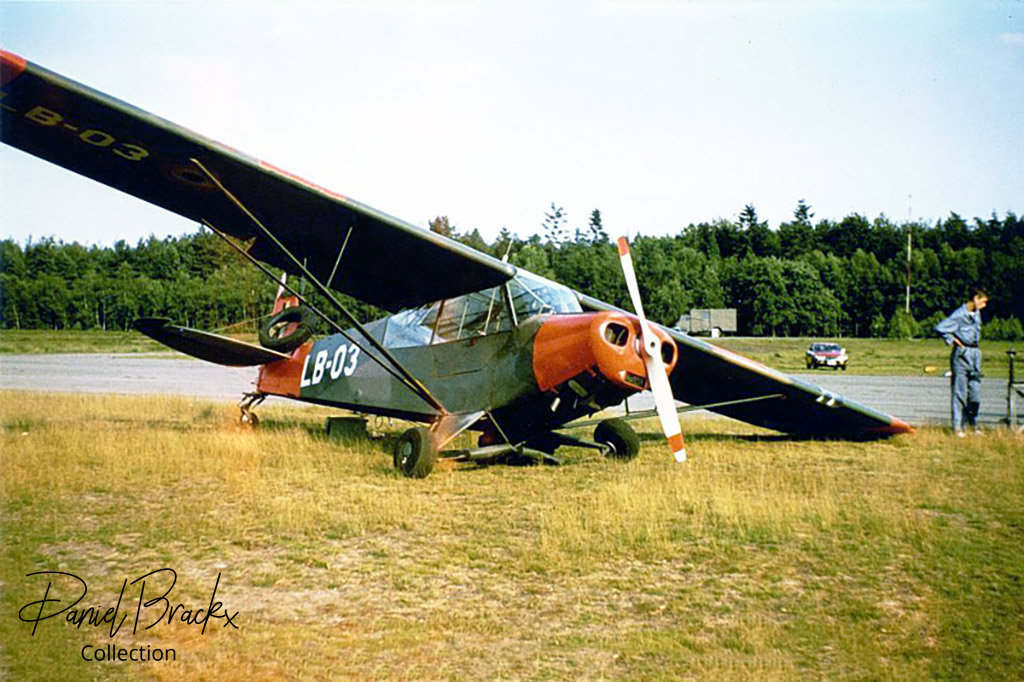 Piper L-21B Super Cub