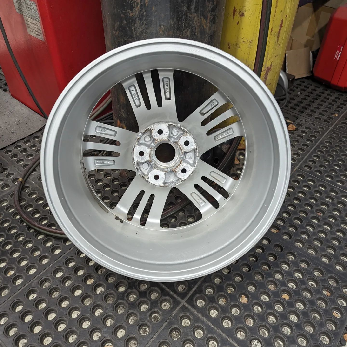 TAS Wheel and Rim Repair TAS Machine Co. Laurel Maryland