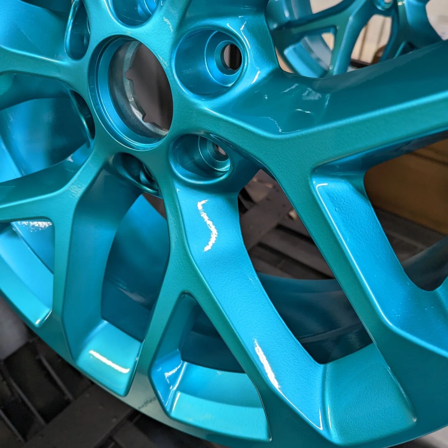 Powder Coating / Custom Refinishing | tas-wheels