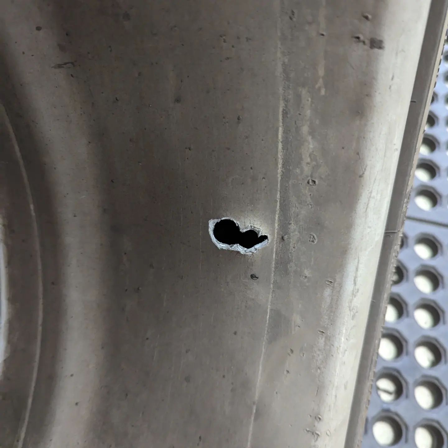 Cracked Wheel Repair | tas-wheels