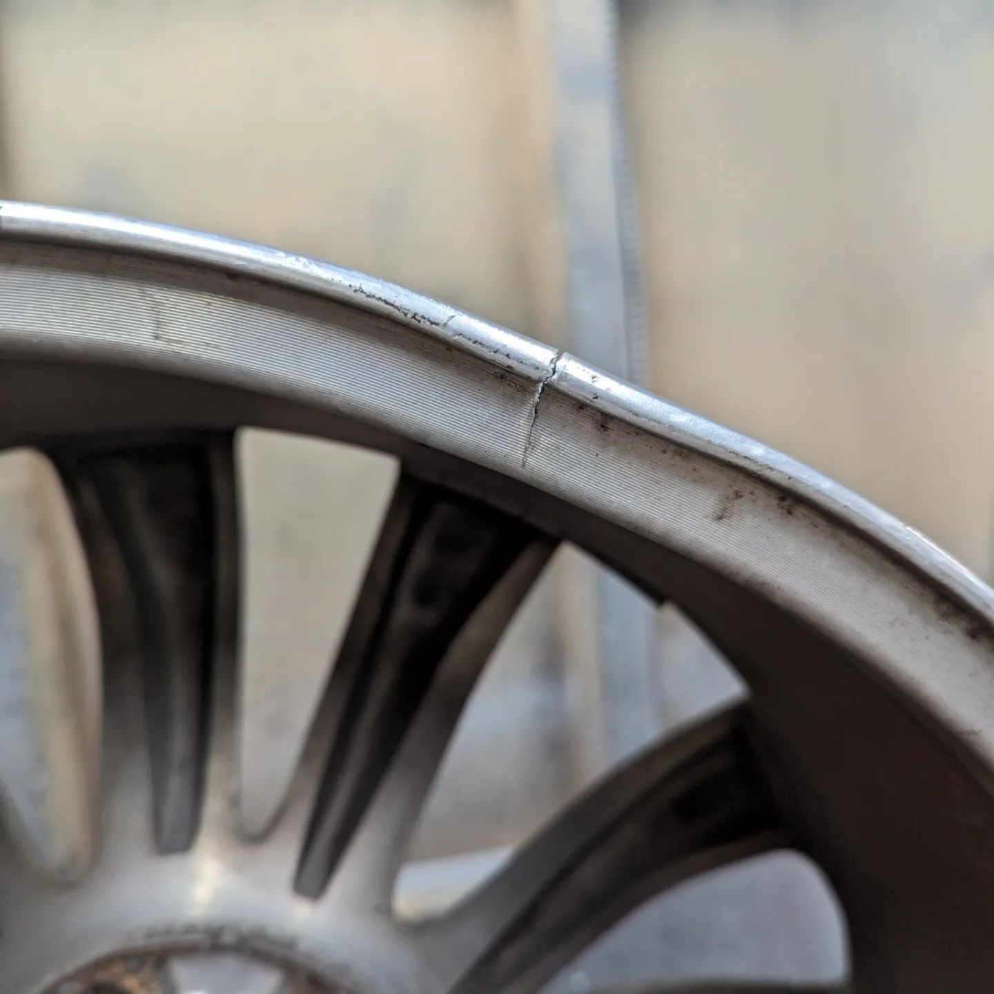 Cracked Wheel Repair | tas-wheels