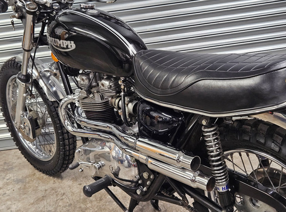 Triumph Bonneville T140 Street Scrambler Desert Sled Custom For Sale