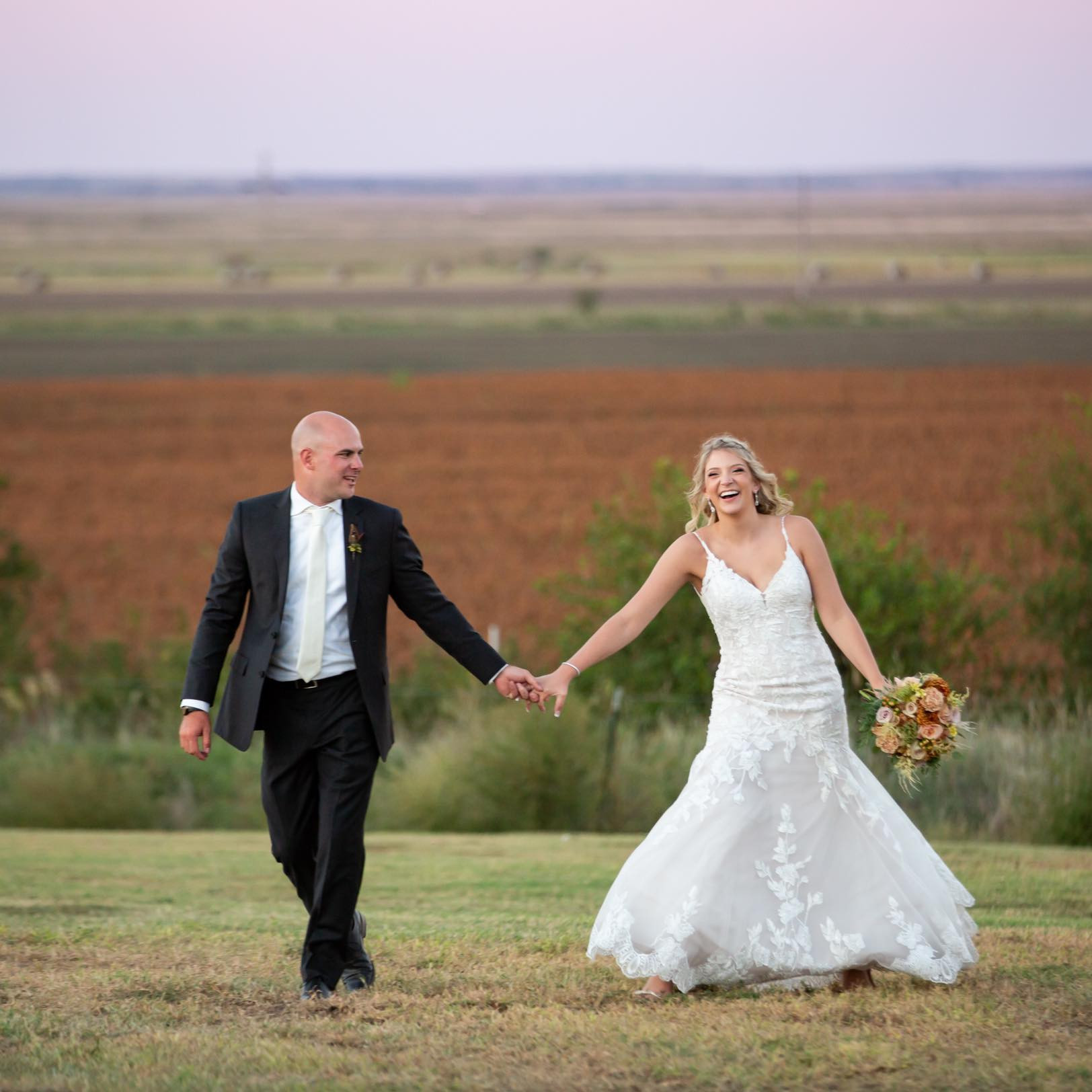 Saturday Weddings | Corinthians Hill