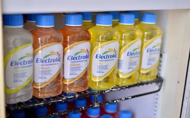 ESTA ES LA MEJOR BEBIDA PARA HIDRATARTE, SEGÚN PROFECO.https://static ...