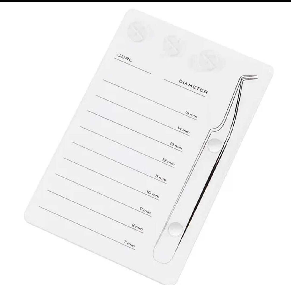 ACCESSORIES | LashOnline