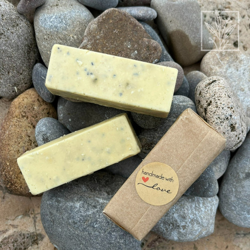 Handmade Natural Botanic Soap for Gardeners Hands: Nourishing Formula ...