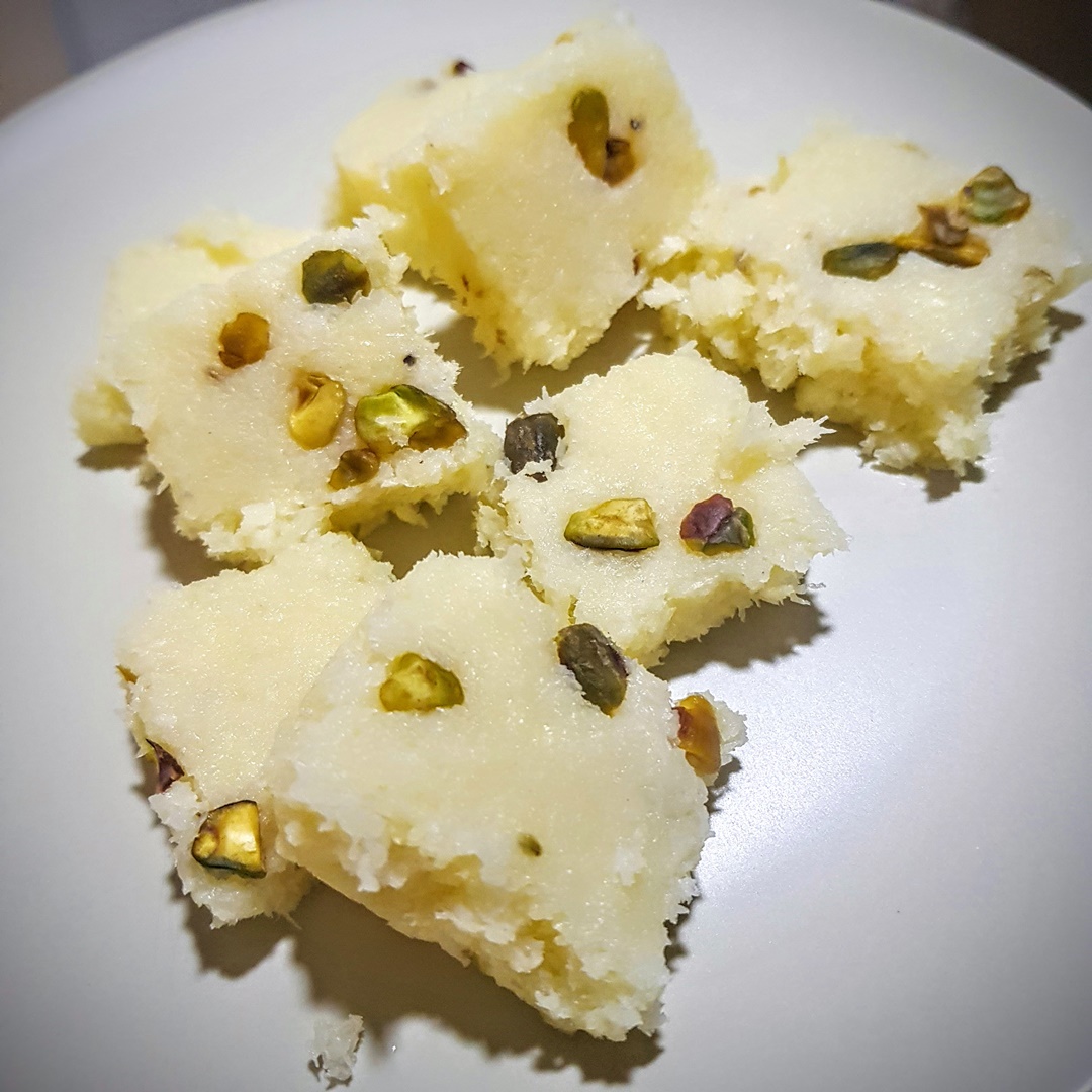 What are the best Malaysian SWEETS and DESSERTS?