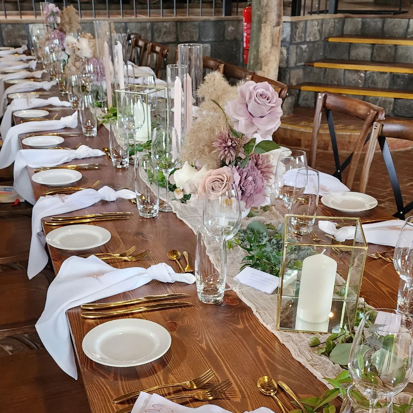 Table Scapes & Vases | Decodays